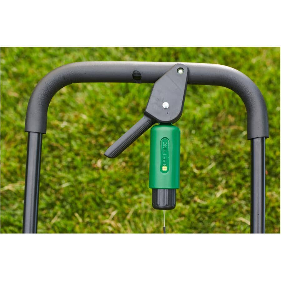 SCOTTS 22" Turf Builder Drop Spreader | Home Hardware