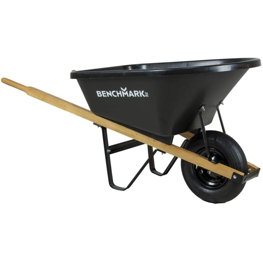 BENCHMARK 6 Cu. Ft Poly Tray Wheelbarrow | Home Hardware