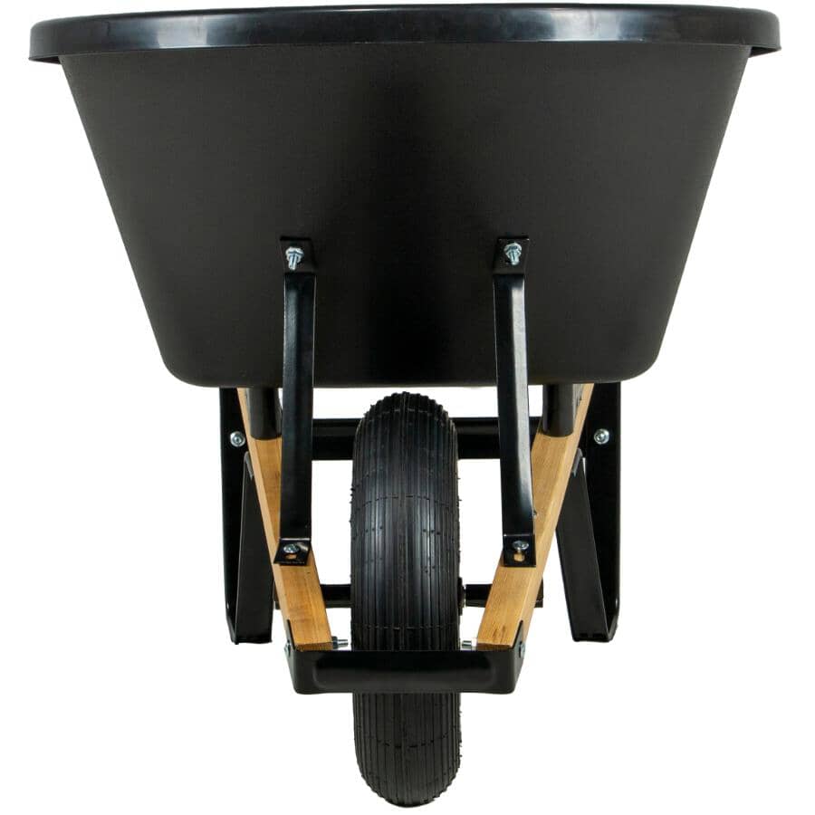 BENCHMARK 6 Cu. Ft Poly Tray Wheelbarrow | Home Hardware