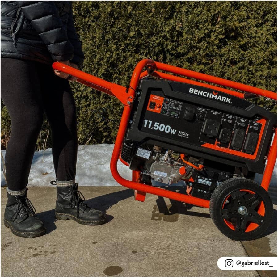 BENCHMARK Portable Gas Generator | Home Hardware