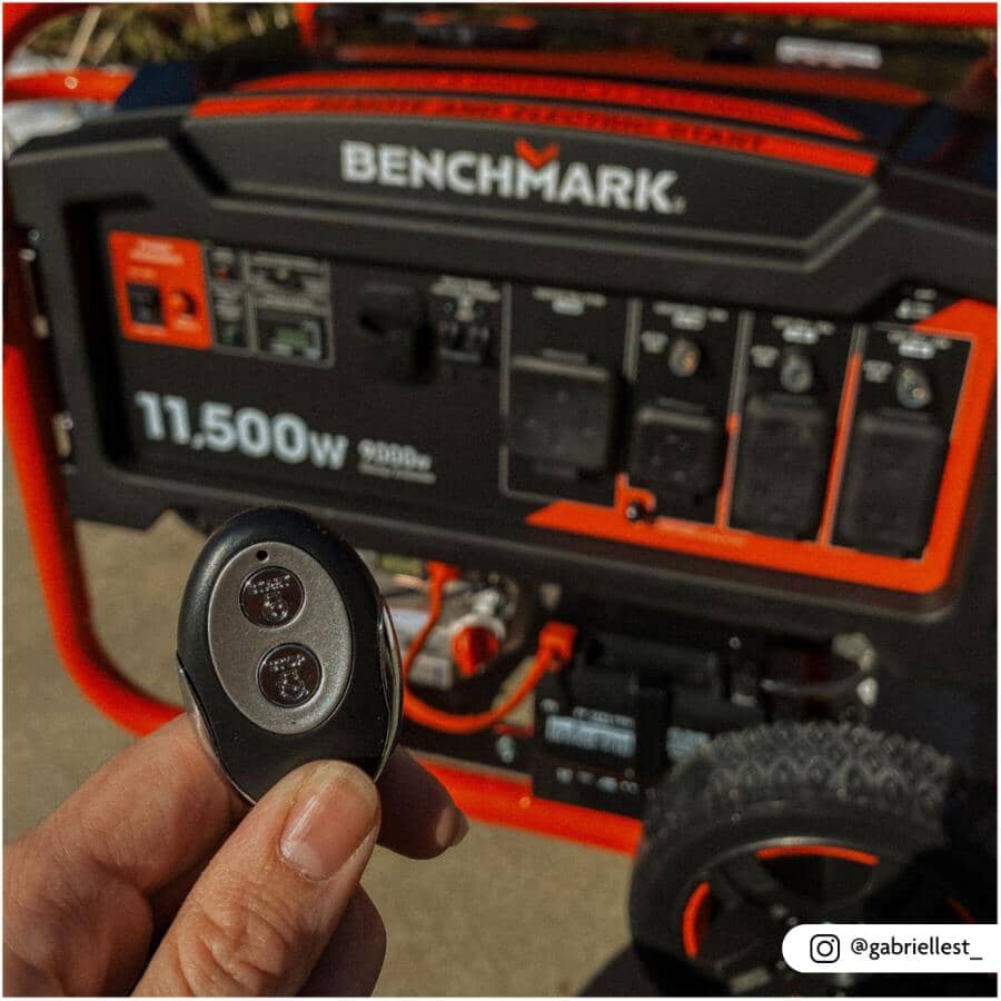 BENCHMARK Portable Gas Generator | Home Hardware