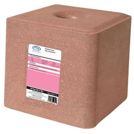 SALTEC Iodized Salt Block - Red, 20 kg | Home Hardware