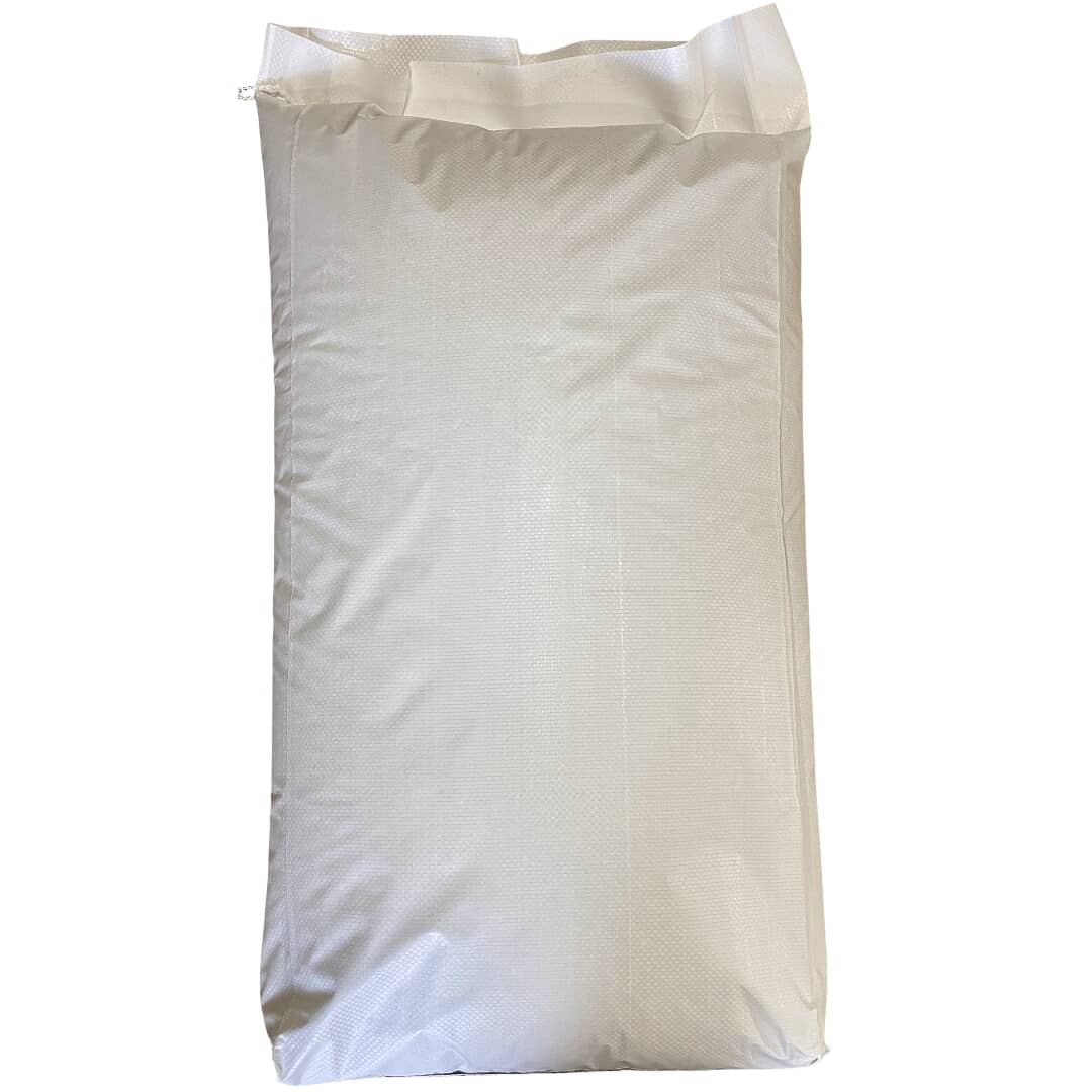 HOME HARDWARE Poultry Scratch Feed | Home Hardware