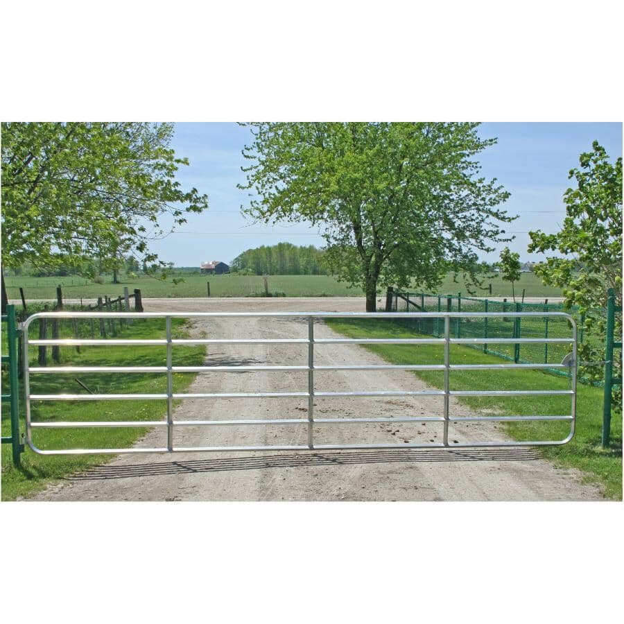 16' 6 Bar Tube Diamond Aluminum Gate | Home Hardware