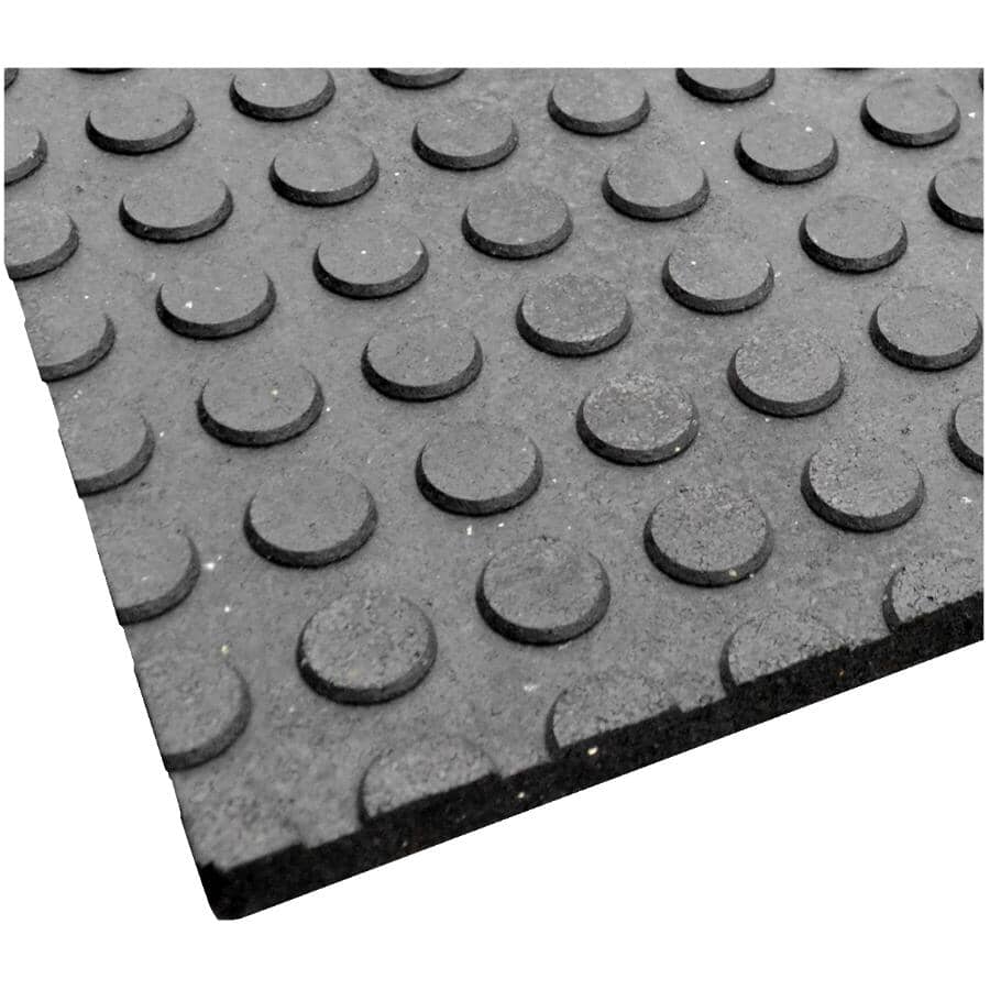 RED BARN 3' x 4' x 3/4" Button Surface Rubber Mat | Home Hardware