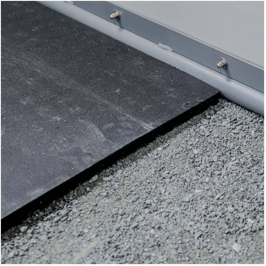 RED BARN Classic Flat Rubber Utility Mat | Home Hardware