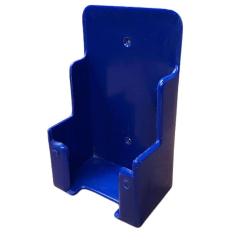 SALTEC Plastic Salt Block Holder - 2 kg | Home Hardware