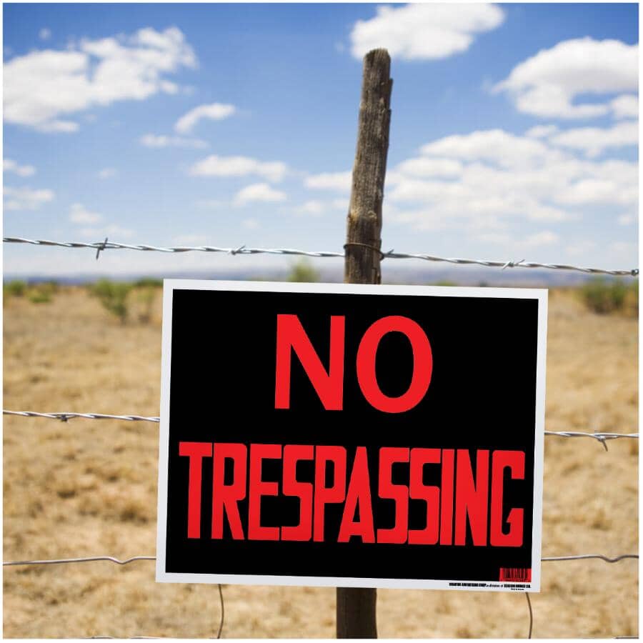 KLASSEN 15" x 19" No Trespassing Sign | Home Hardware