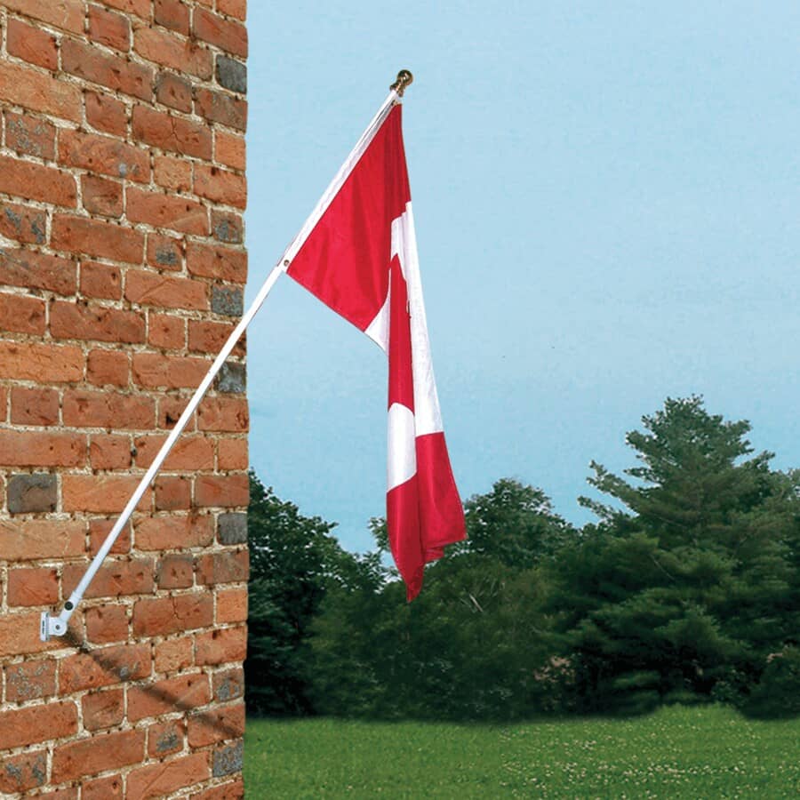 FLAGS UNLIMITED 6' Flagpole Kit, with 27" X 54" Canadian Flag | Home ...