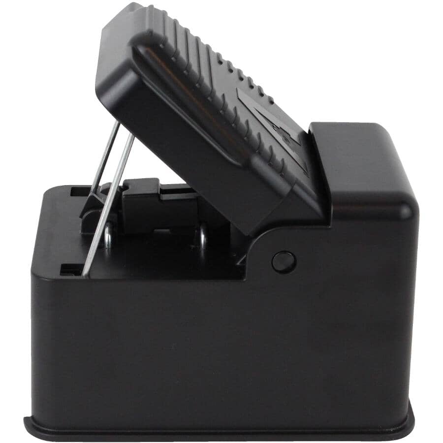 VICTOR The Black Box Gopher Trap | Home Hardware