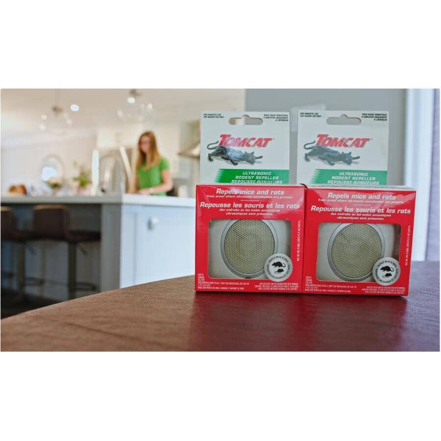 TOMCAT Ultra Sonic Rodent Repeller | Home Hardware