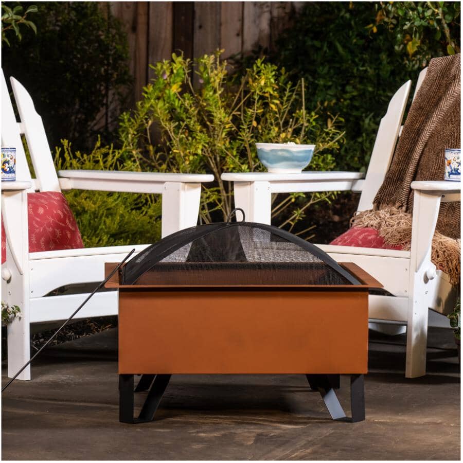 STERLING OAKS Maplehills Outdoor Fire Pit | Home Hardware