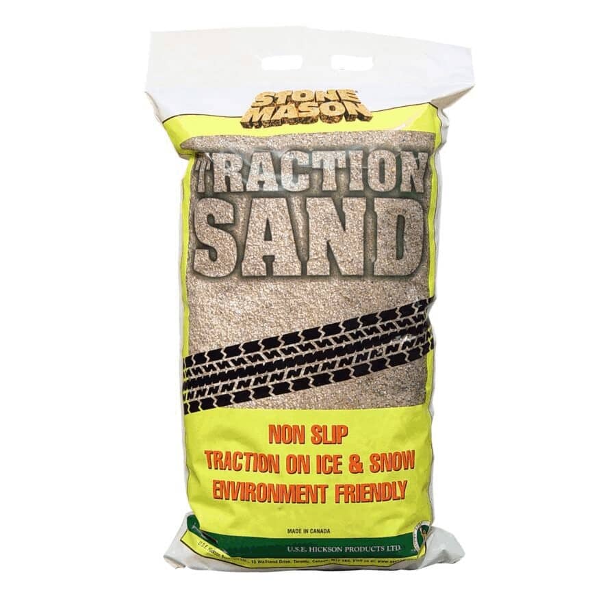 STONE MASON 22kg Traction Sand | Home Hardware