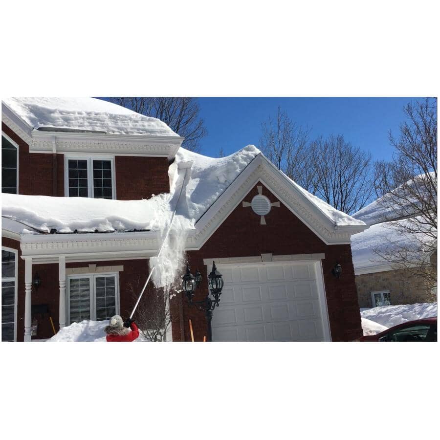 SNOWPEELER Roof Snow Removal Tool - 30' | Home Hardware