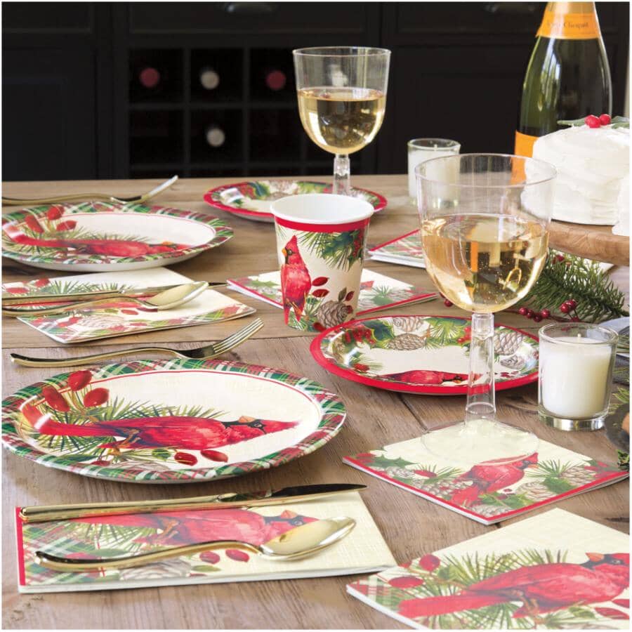 UNIQUE 7" Red Cardinal Paper Plates | Home Hardware