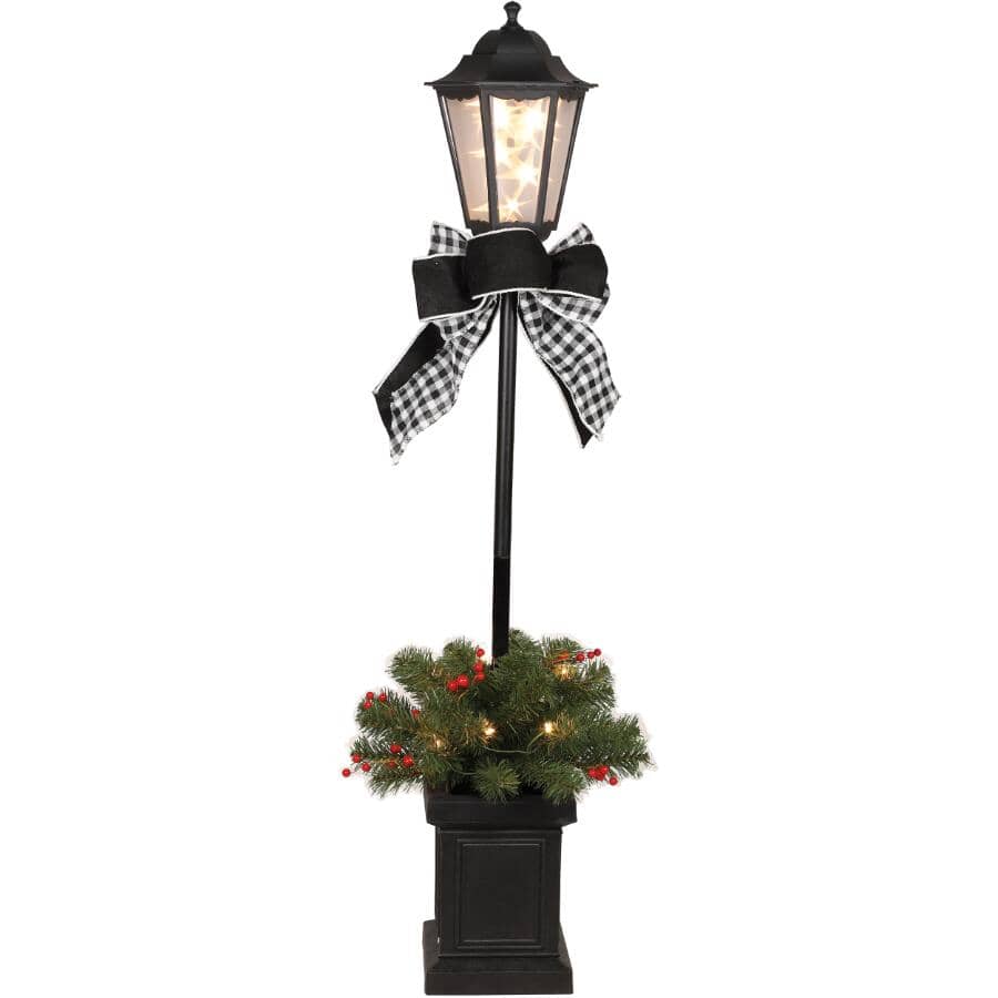 INSTYLE HOLIDAY 4' Holiday Lit Lamp Post | Home Hardware
