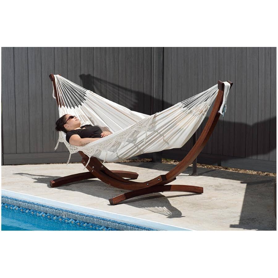 VIVERE Double Cotton Hammock | Home Hardware