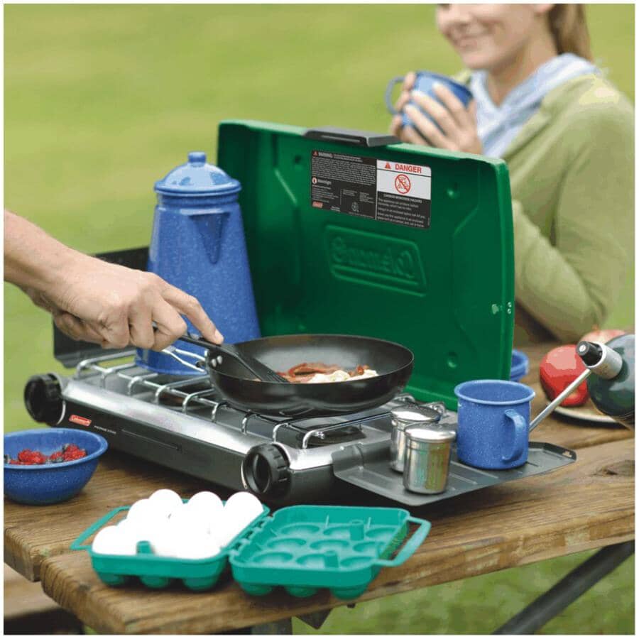 COLEMAN 22 KBTU 2 Burner Propane Stove | Home Hardware