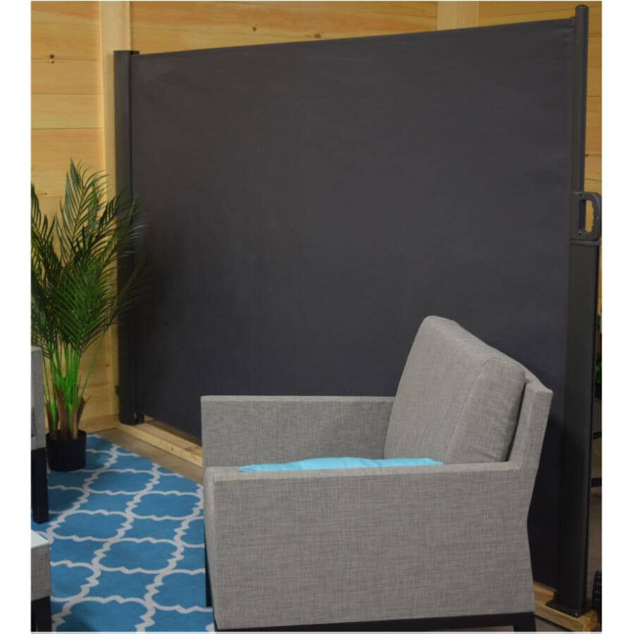 CORRIVEAU 55" Retractable Privacy Screen | Home Hardware