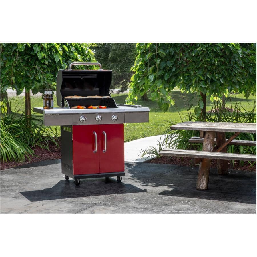DYNA-GLO Red Propane BBQ | Home Hardware