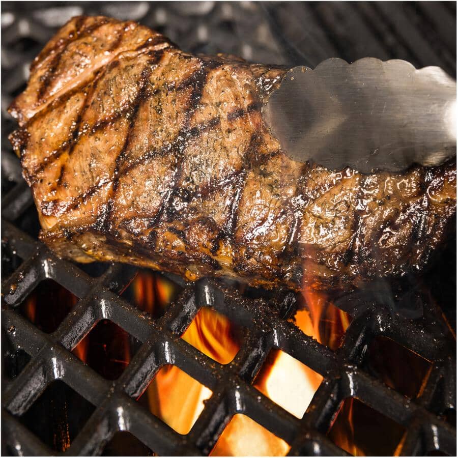 STERLING 4 Burner Propane BBQ | Home Hardware