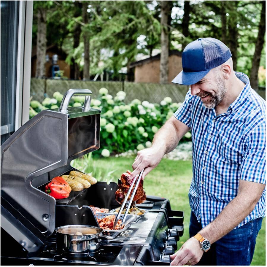 STERLING Ignite 4 Burner Propane BBQ | Home Hardware