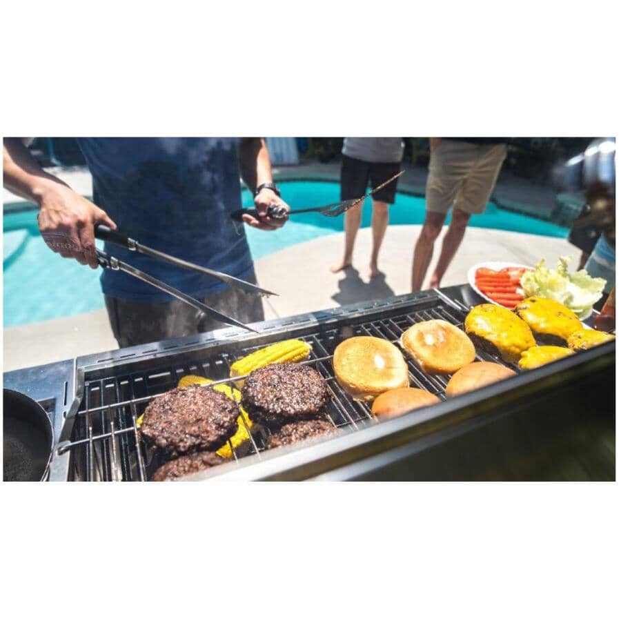 MONUMENT GRILLS Monument Small Space Patio Grill | Home Hardware