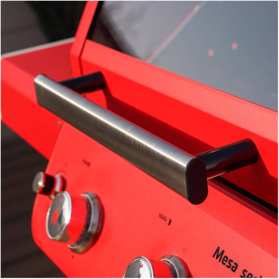 MONUMENT GRILLS Red Clearview Propane Small Space Patio Grill | Home ...