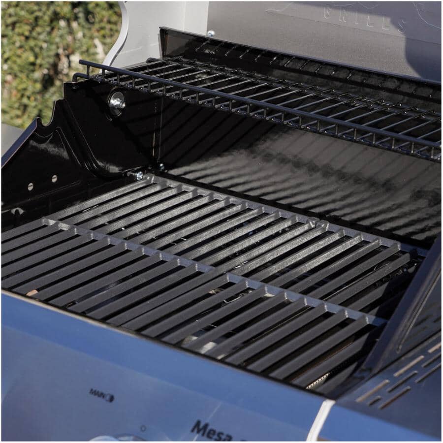 MONUMENT GRILLS Small Space Patio Grill | Home Hardware