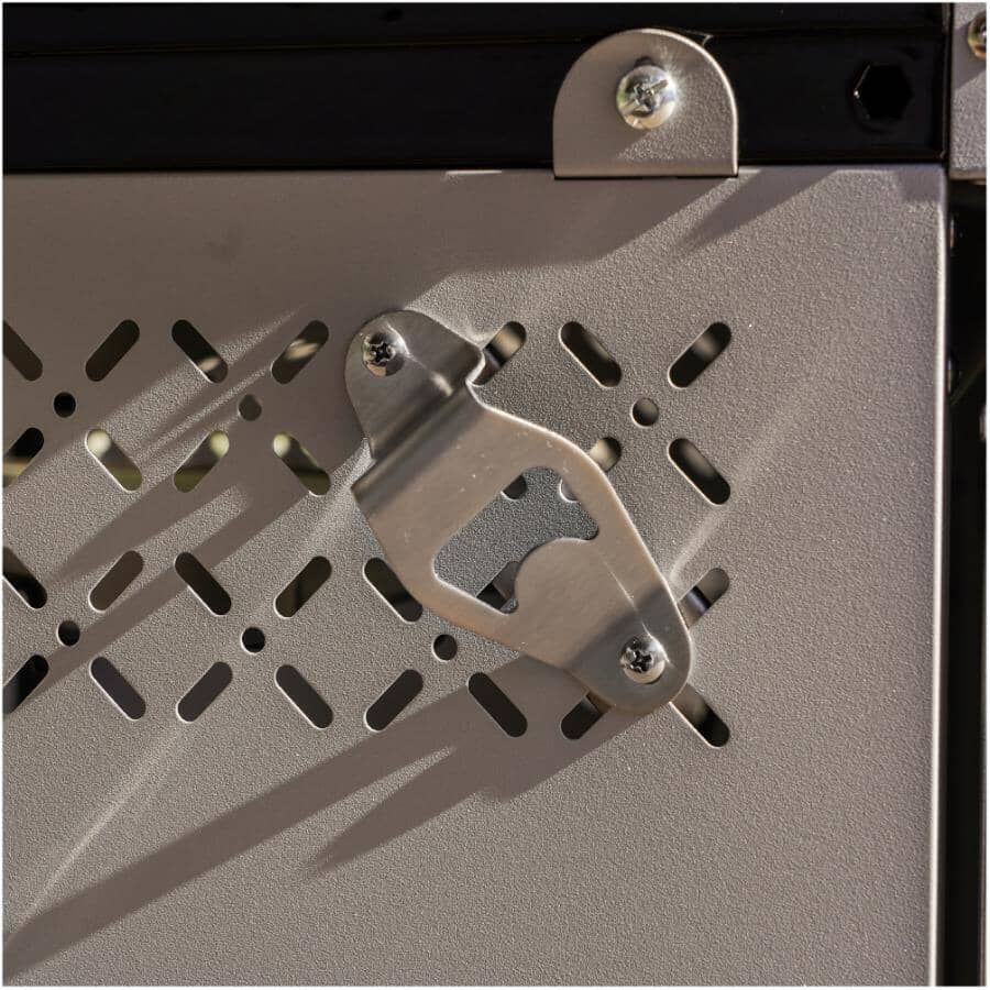 MONUMENT GRILLS Small Space Patio Grill | Home Hardware