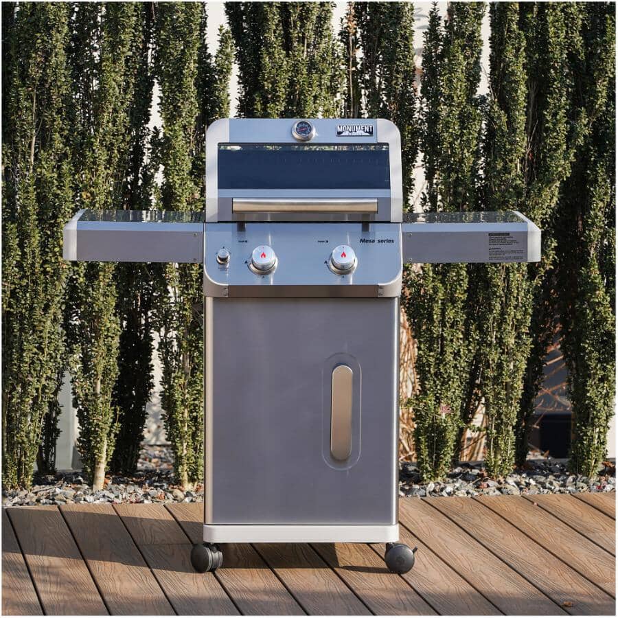 MONUMENT GRILLS Small Space Patio Grill | Home Hardware