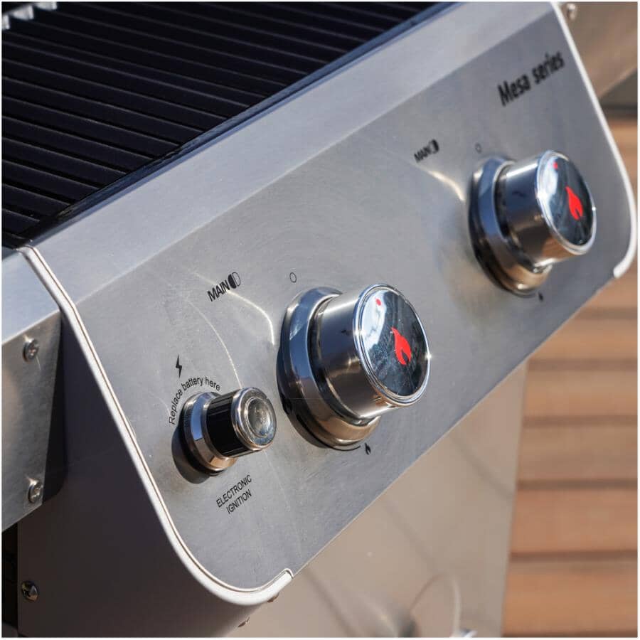 MONUMENT GRILLS Small Space Patio Grill | Home Hardware