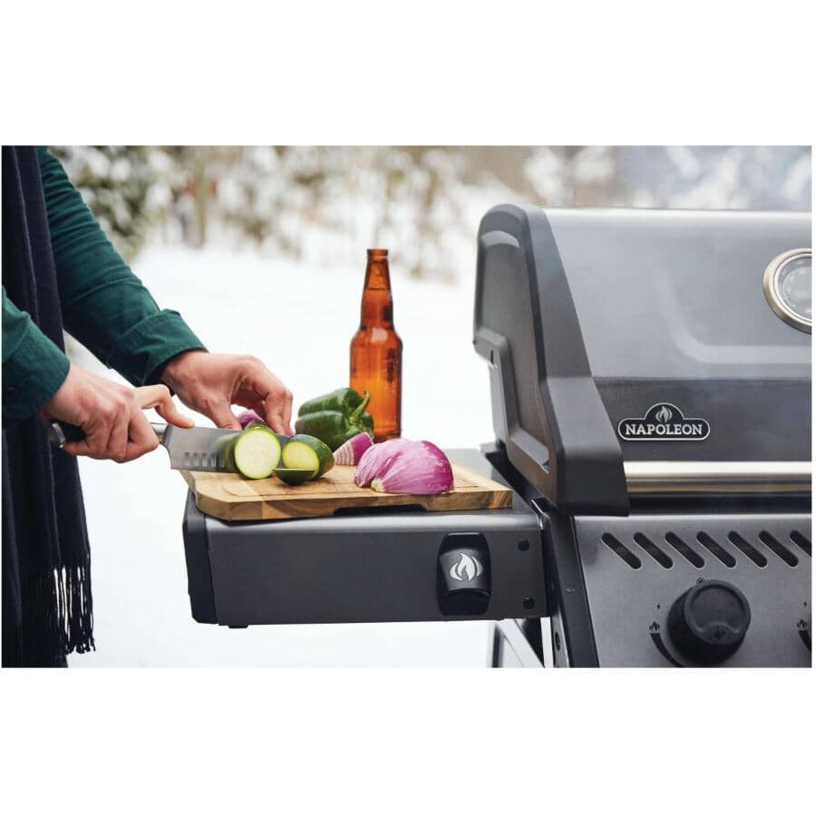 NAPOLEON Freestyle 365 Natural Gas BBQ | Home Hardware