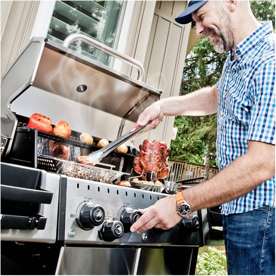STERLING Ignite 440 Natural Gas BBQ | Home Hardware
