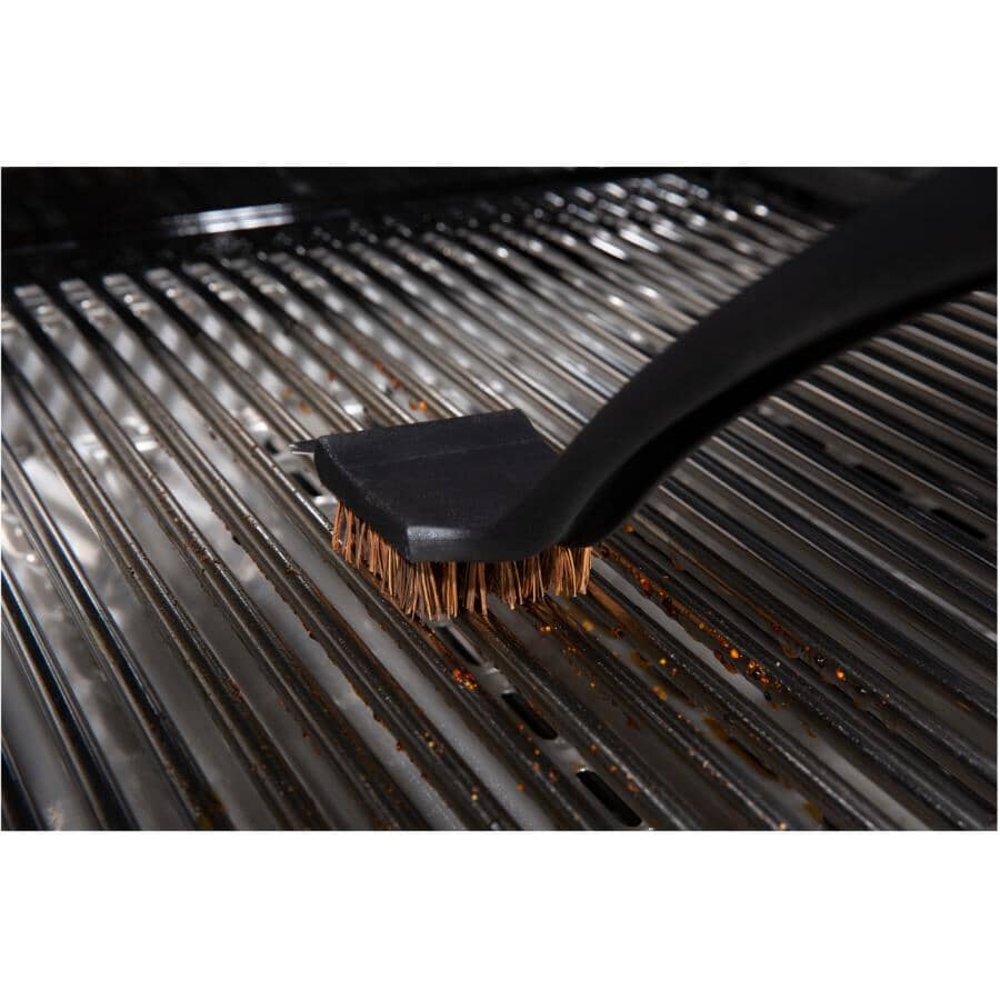 GRILLPRO 17" Long Handle Palmyra Grill Brush | Home Hardware