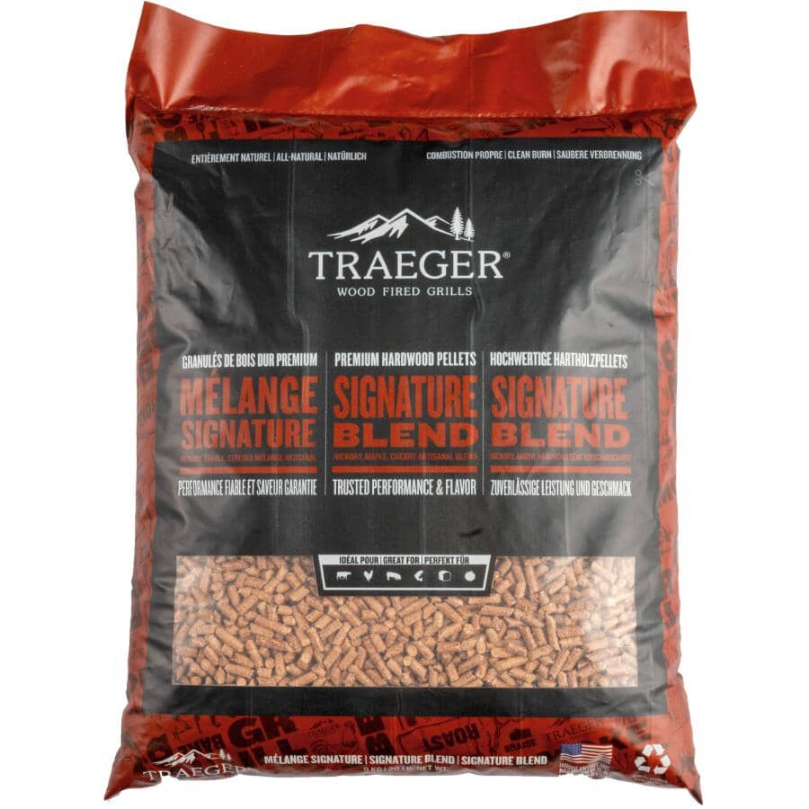 TRAEGER Signature Blend Wood Pellets | Home Hardware