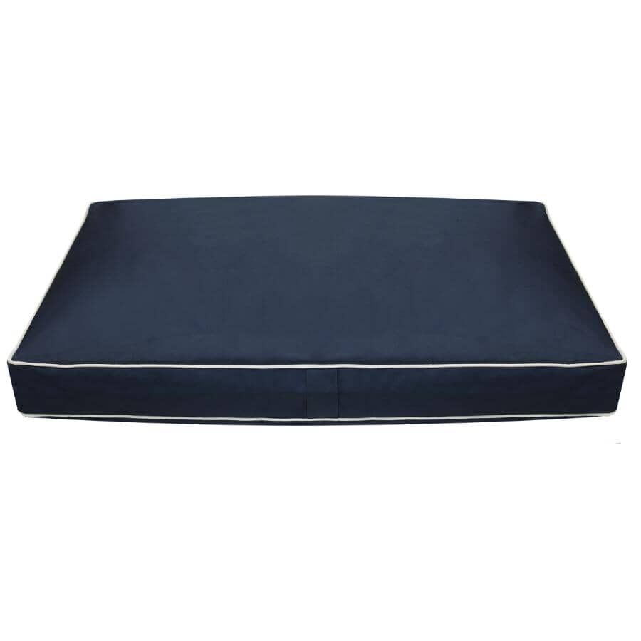 INSTYLE OUTDOOR Outdoor Waterproof Pet Bed | Home Hardware