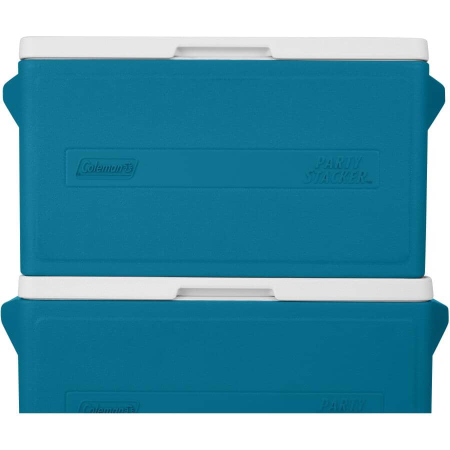 COLEMAN Chiller Stacker 33 Qt Cooler | Home Hardware