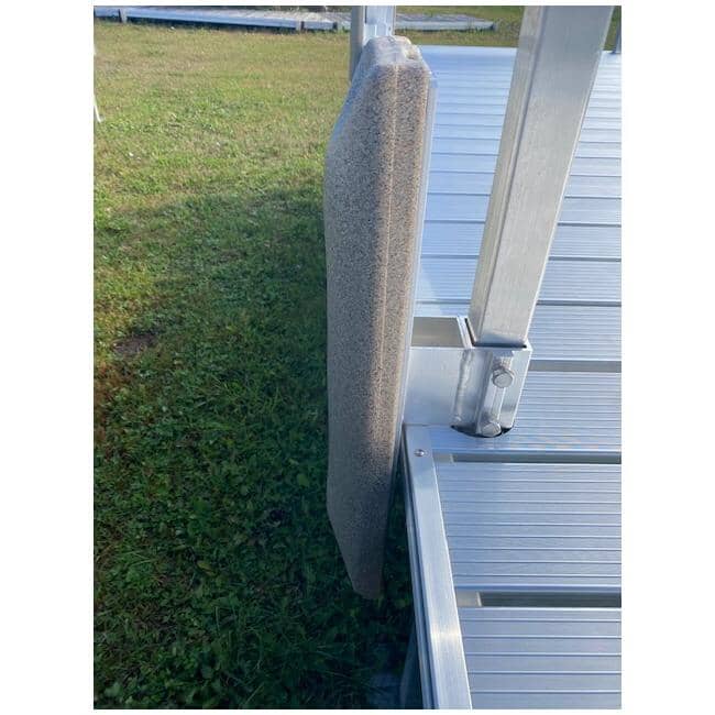 DOCKMASTER Adjustable Dock Leg Bumper | Home Hardware