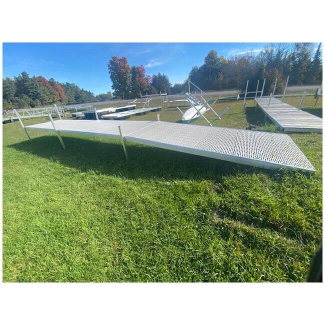 DOCKMASTER Polypropylene Panels for Dock Kit | Home Hardware