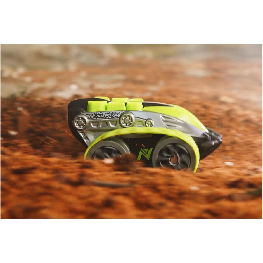 FAMOUS TOYS 6" Nano Trax Vehicle | Home Hardware