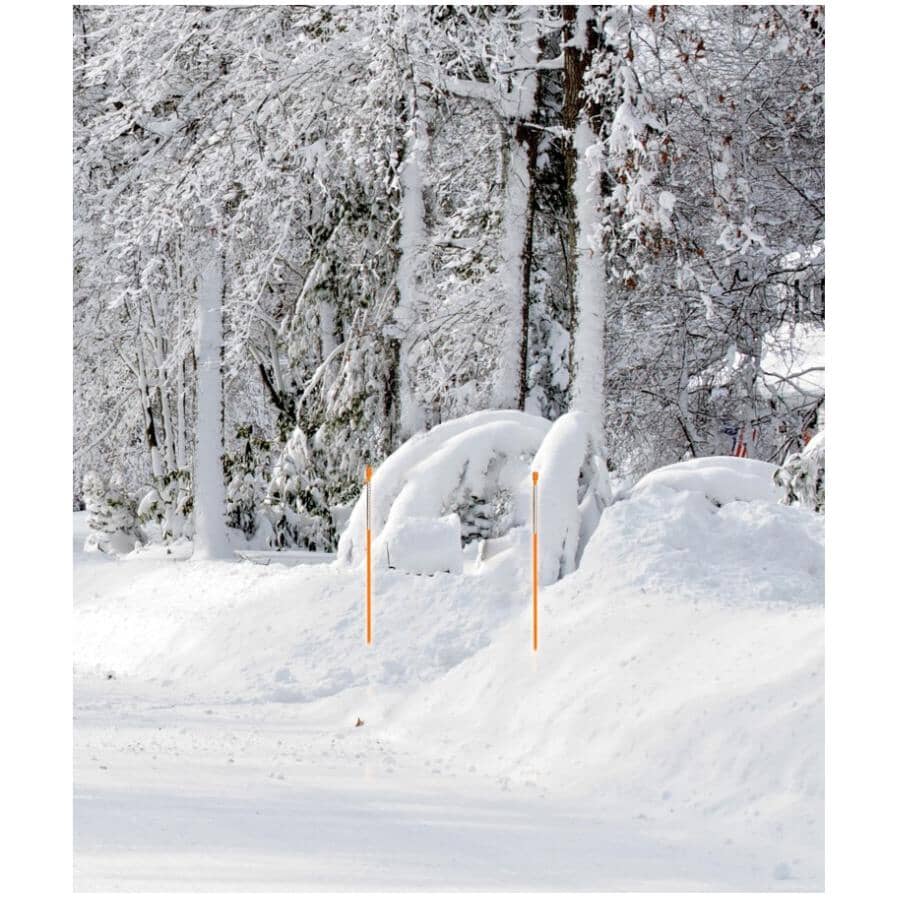 NUVUE Orange Fiberglass Driveway Marker | Home Hardware