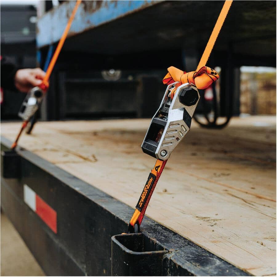 GORILLA 1500 lb Light Duty Ratchet Straps | Home Hardware