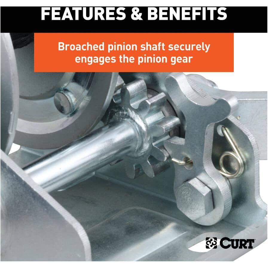 CURT Hand Crank Winch with 15' Strap | Home Hardware